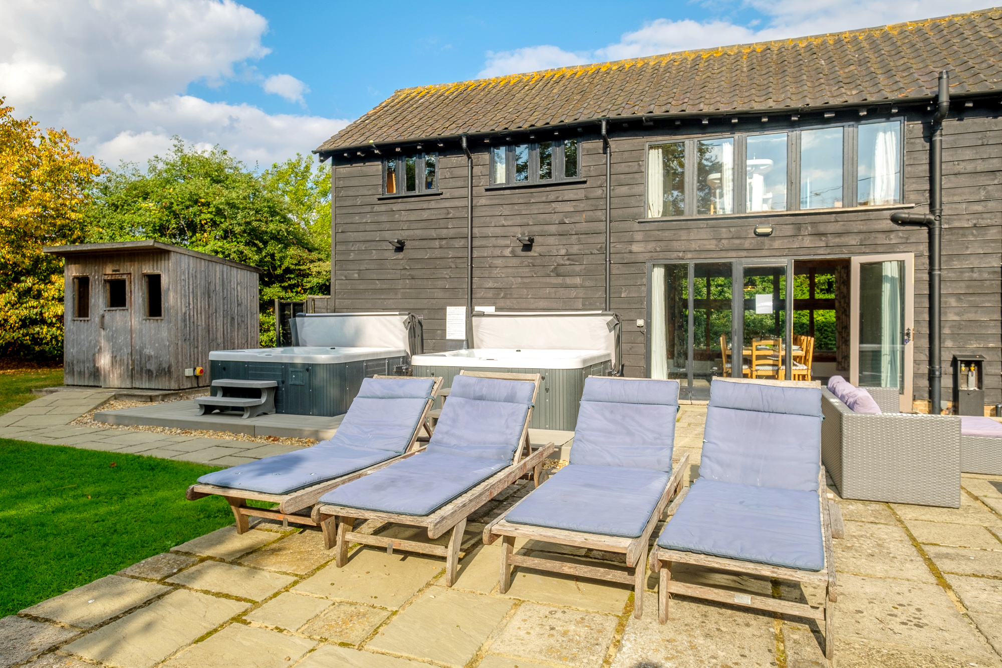 The Stables, Darsham Old Hall - Suffolk